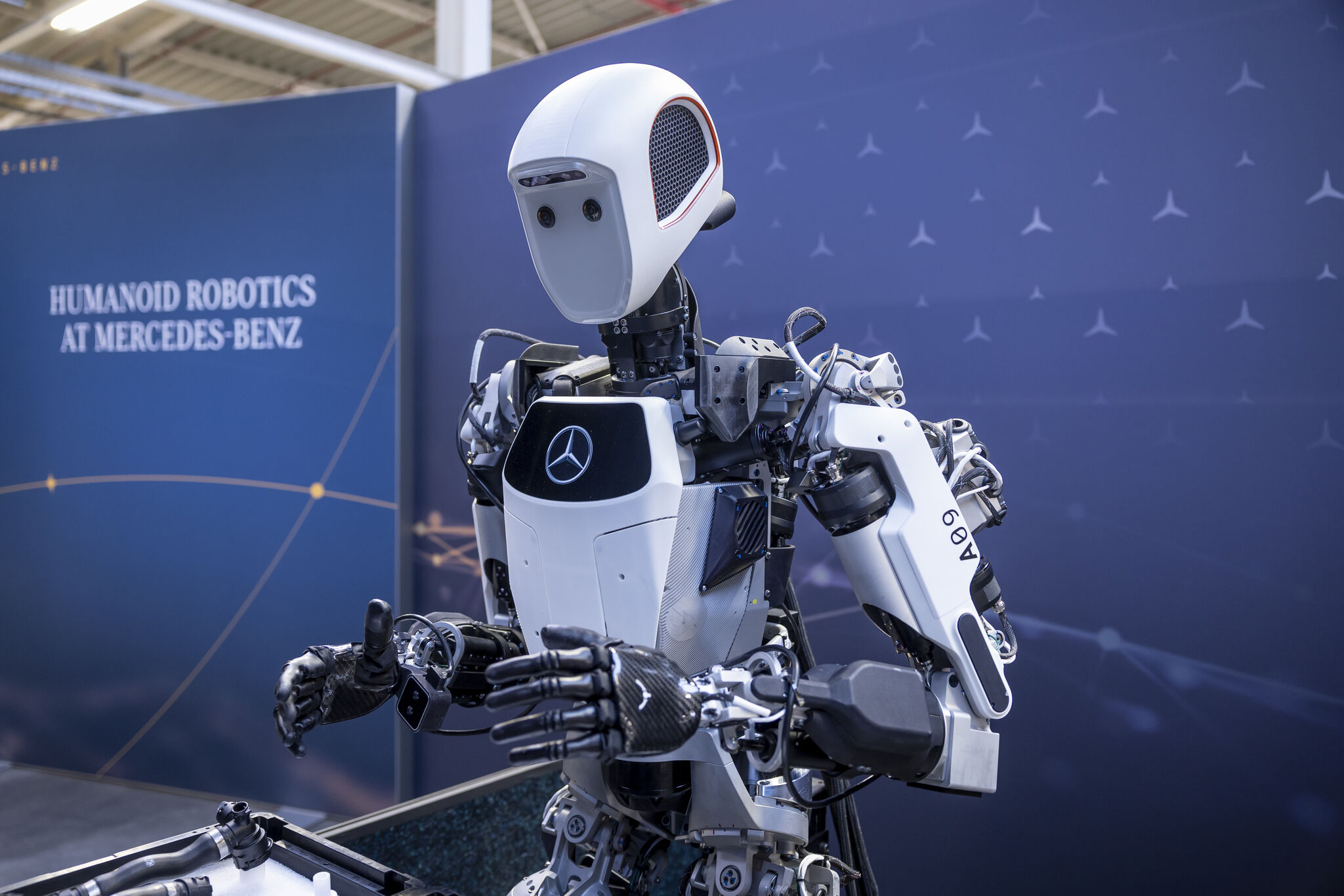 Meet Mercedes Benz robot Apollo: Rise of the factory machines ...